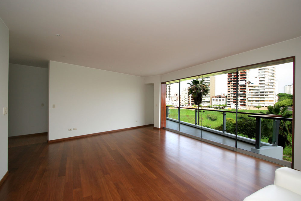 Edificio - Loma del Mar